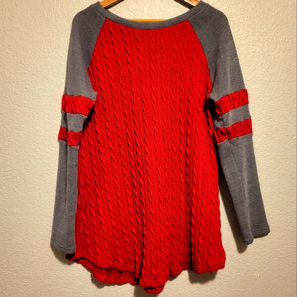 Rotita | Sweaters | Used Rotita Contrast Panel Twist Detail Sweater Red ...